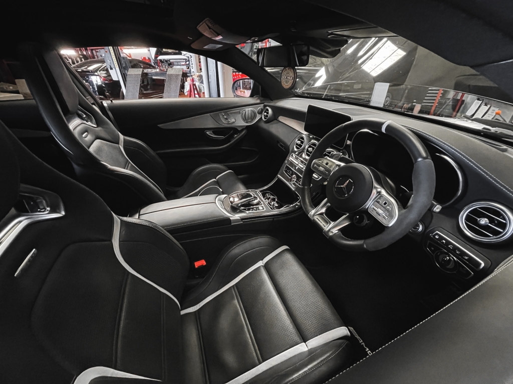 C63s lowered on Eibach Pro-Kit lowering springs | Blog | RTECSHOP.co.uk